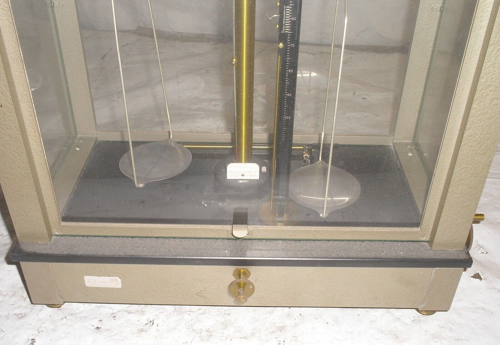 Ainsworth Analytical Balance Scale Type LCB - Other Healthcare, Lab ...