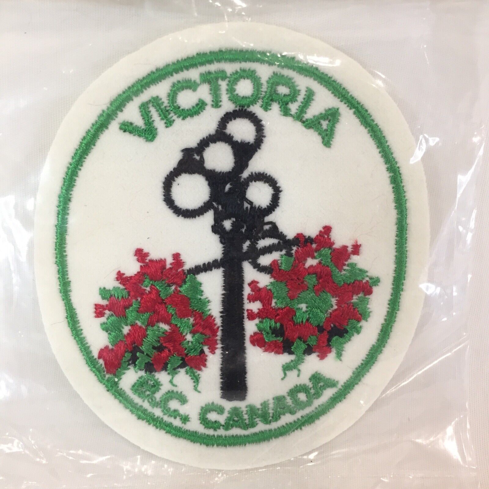 New Vintage Patch Badge Emblem Souvenir Travel Sew On VICTORIA B.C ...
