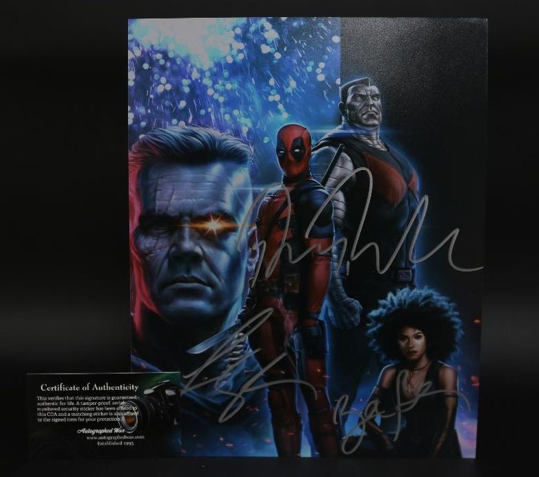 Deadpool 2 Cast Signed Autographed Glossy 8x10 Photo - Brolin, Reynolds ...