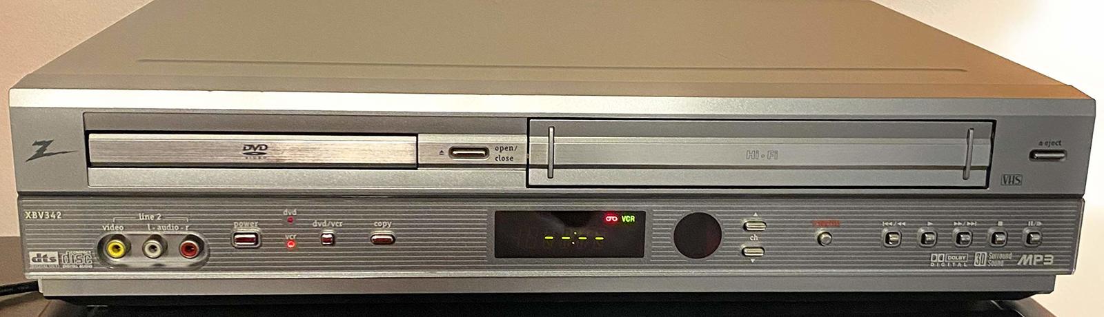 Zenith XBV342 Progressive-Scan DVD-VCR Combo - TV, Video & Home Audio