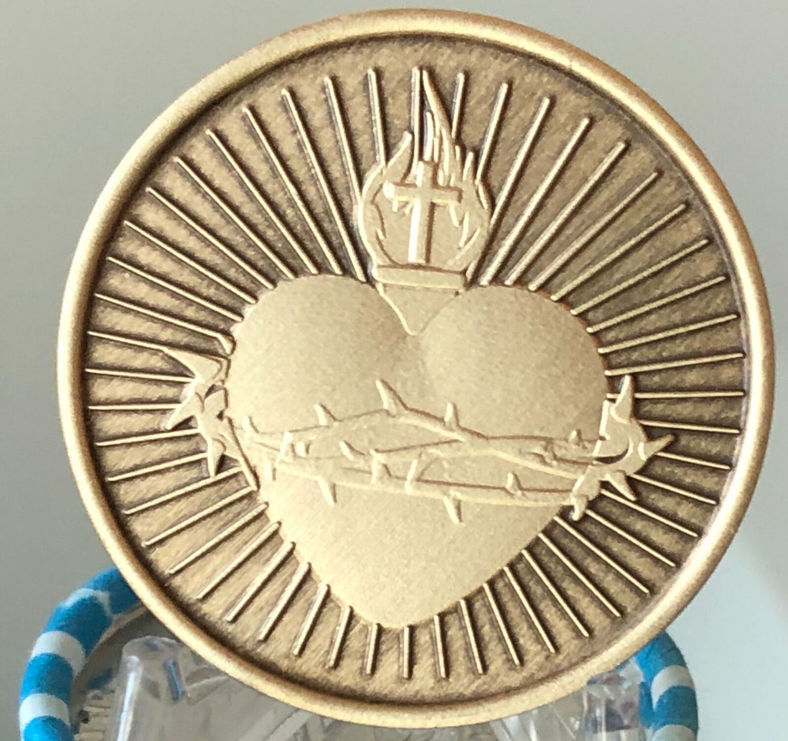 Sacred Heart Cross Flame Serenity Prayer Medallion Chip Coin - Tokens ...