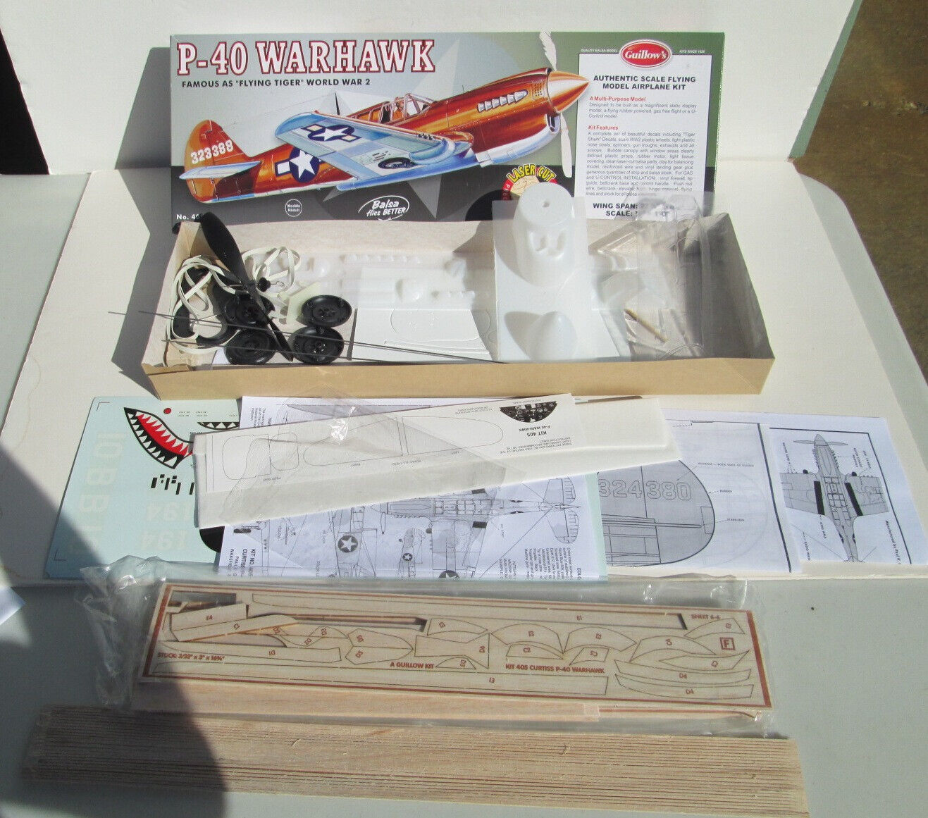 Guillows #405 LC WWII Curtiss P-40 Warhawk Balsa wood Airplane Kit New ...