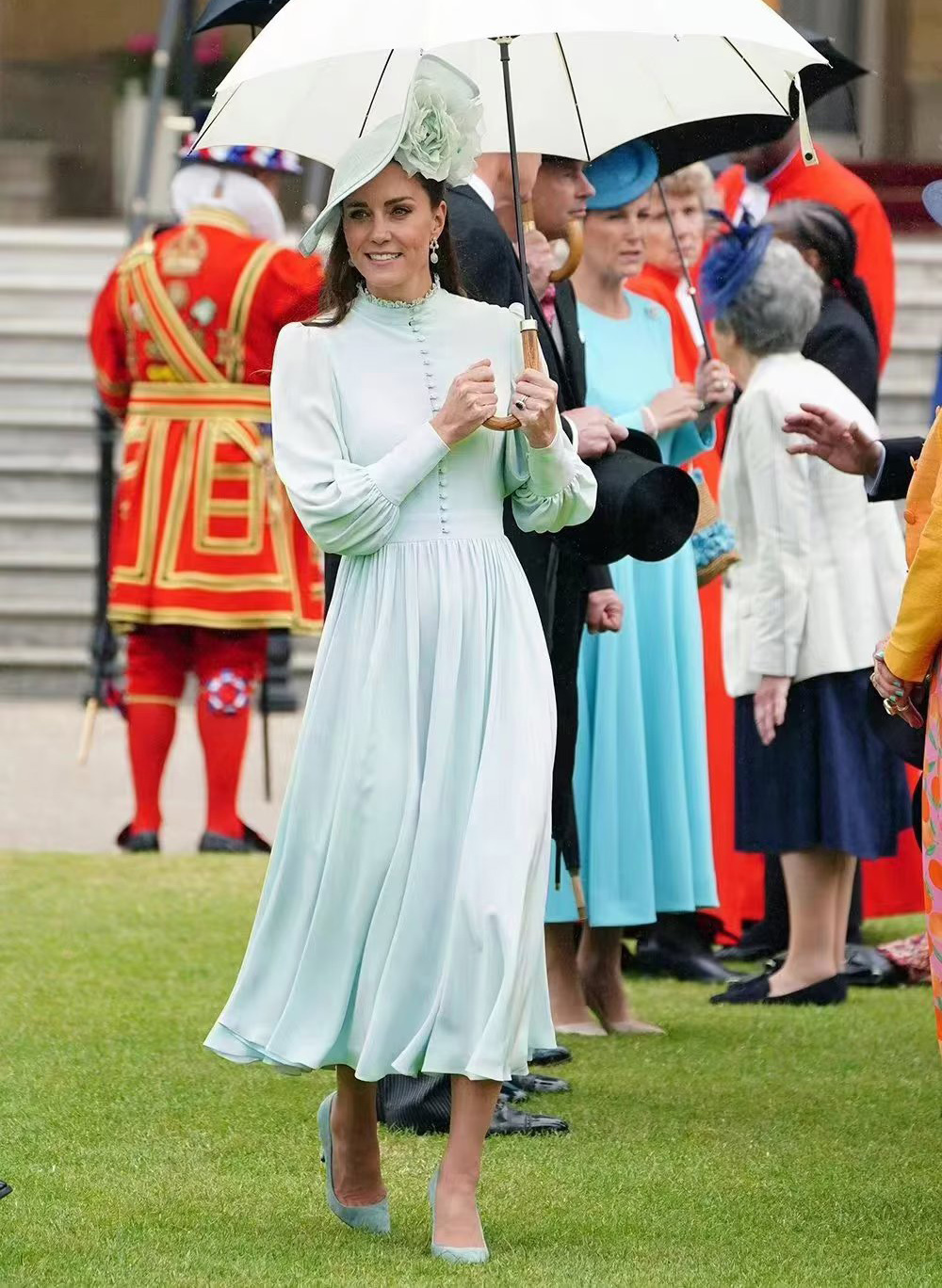 Kate Middleton Inspired Mint Green Ruffled High Neck Bishop Sleeve Midi ...