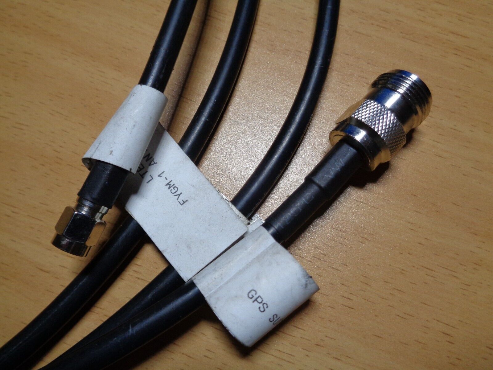 Ericsson Coaxial cable female din to male mini din 9feet - Coax. Cables ...