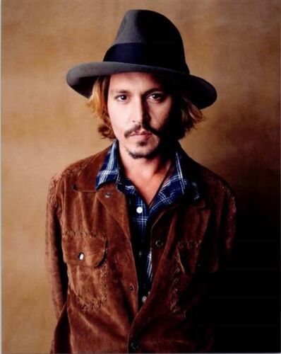 Johnny Depp in his classic fedora hat & suede jacket 8x10 inch photo ...
