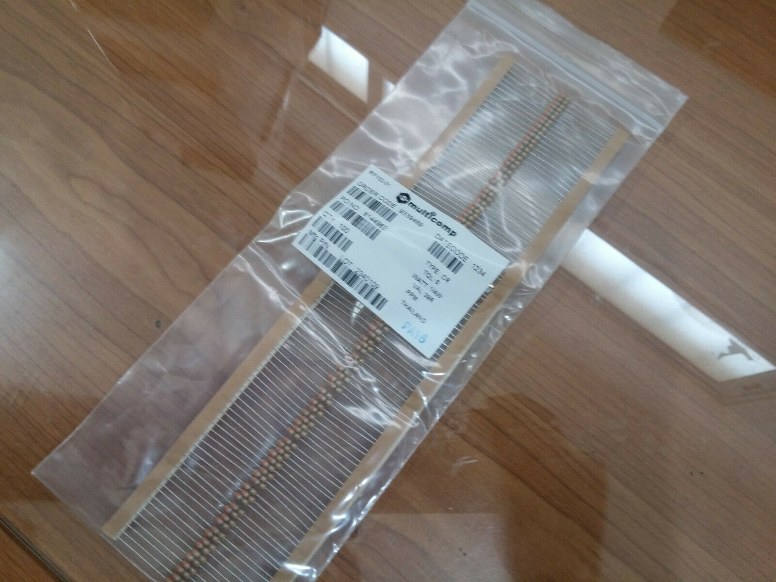 Multicomp Resistors Pack of 100 39 Ohms Brand New BCW4J0390A00 Carbon ...
