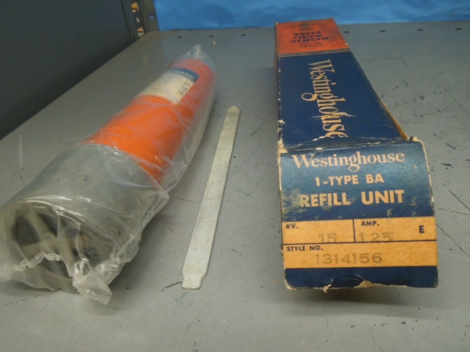 Westinghouse 1314156A 125E 15KV AB DE-Ion (BA) Boric Acid Fuse Refill ...