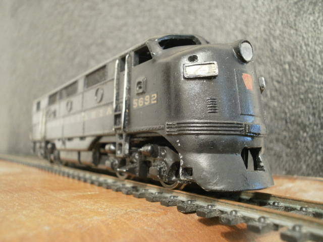 Varney HO F-3A Diesel Locomotive PRR 5692 8-Wheel Drive DC-71 Serviced ...