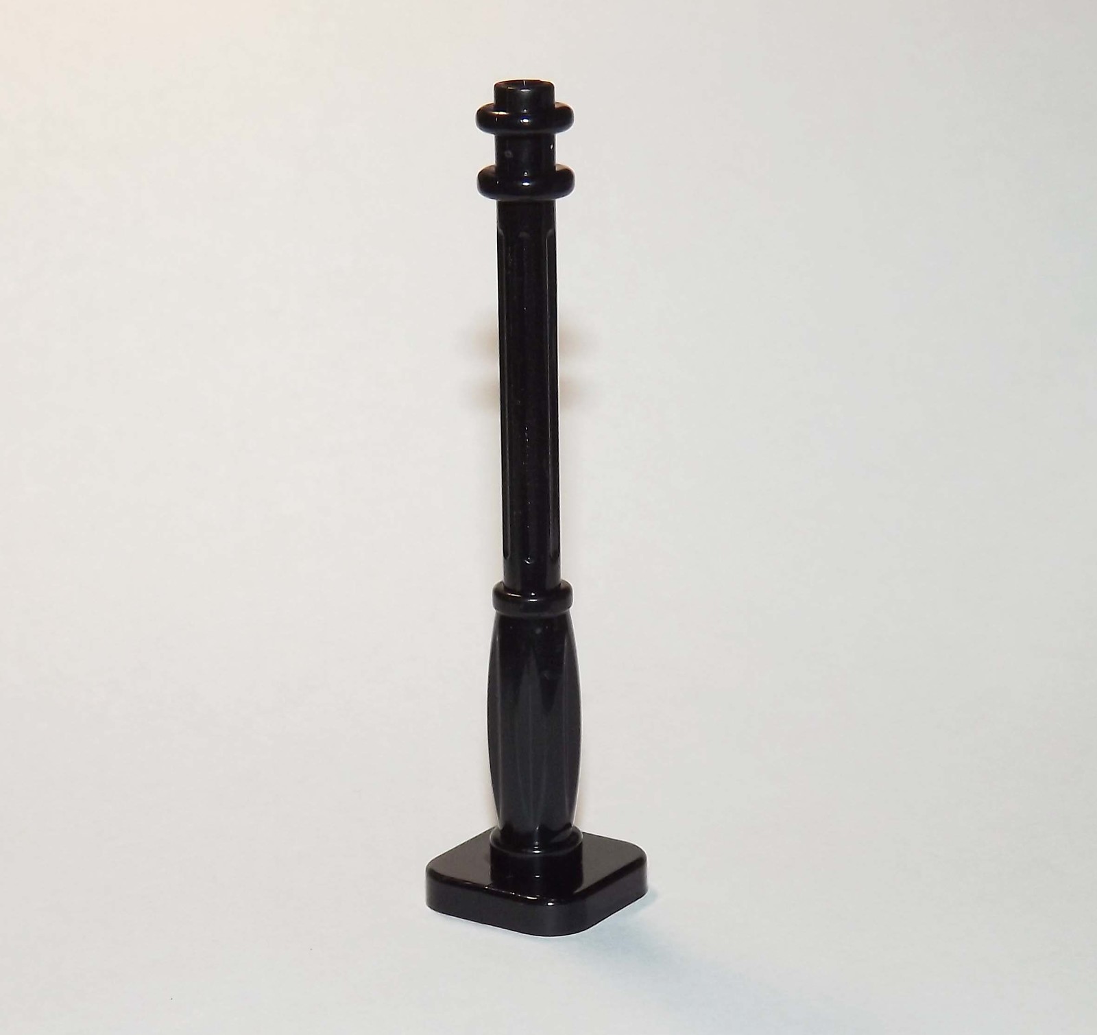 Black Street Light Pole Piece Custom Minifigures - LEGO (R) Minifigures